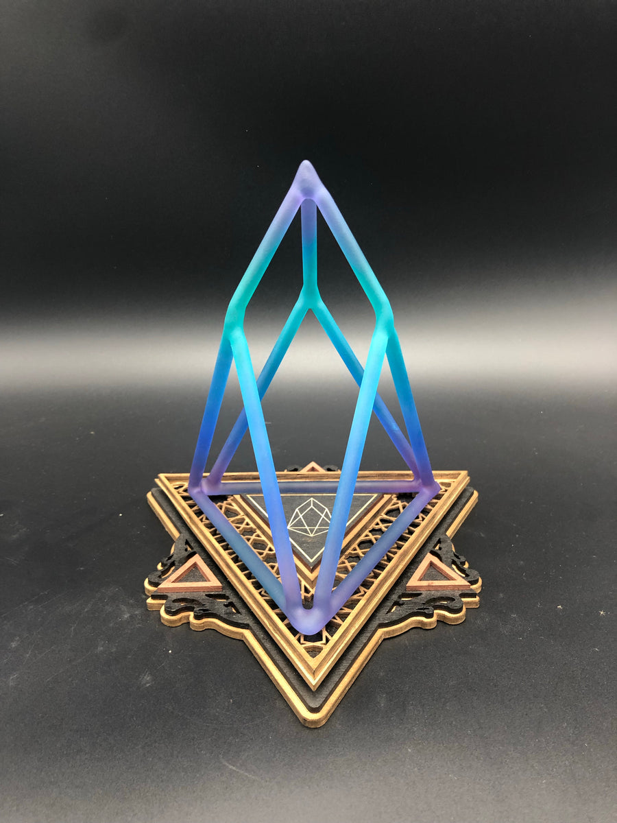Custom Chestahedron – Manifest Glassworks